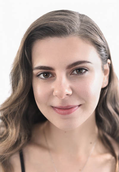 Laura Macy - Film and TV Extras Agency Liverpool Leeds Manchester 0151 ...